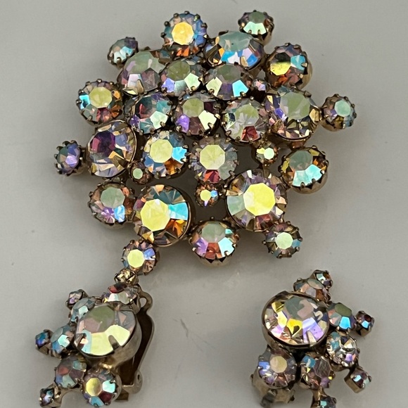 Continental Jewelry Vintage Iridescent Continental Brooch And